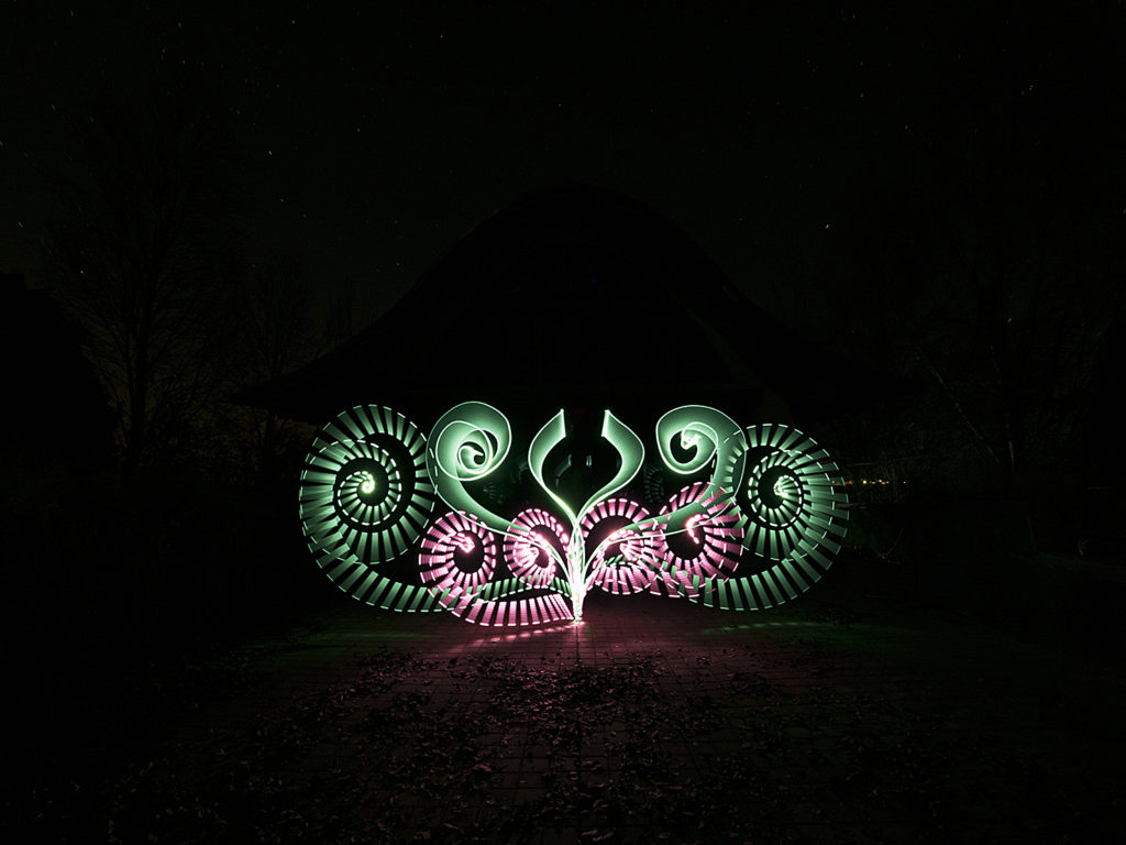 OLYMPUS DIGITAL CAMERA | Light Painting Photography
