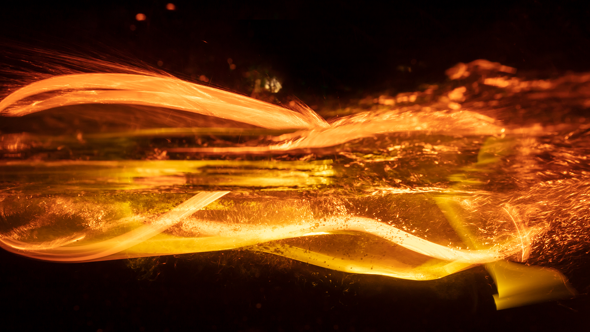 First Attempt at Underwater Light Painting | Light Painting Photography